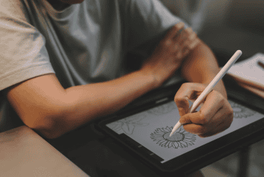 What are Contour Lines in Art? Their Role in Movement and Rhythm